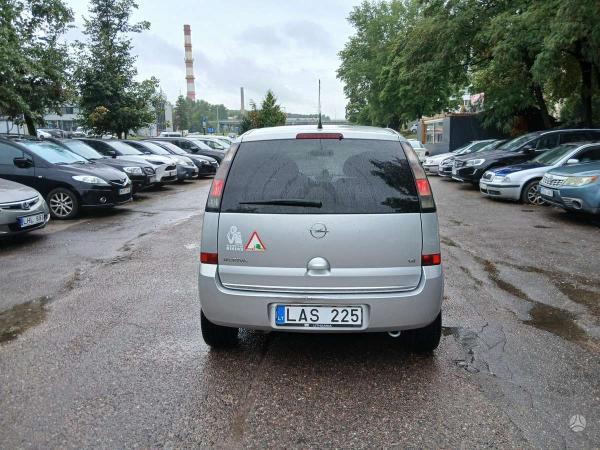 Pelēks Opel Meriva 2008 Viļņa, ar dzinēja tilpumu 1.80 L un nobraukumu 162 tūkst. km par 1100 €, foto 5 vietnē AUTOMOTO.COM.LV