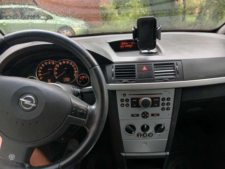 Pelēks Opel Meriva 2008 Viļņa, ar dzinēja tilpumu 1.80 L un nobraukumu 162 tūkst. km par 1100 €, foto 8 vietnē AUTOMOTO.COM.LV
