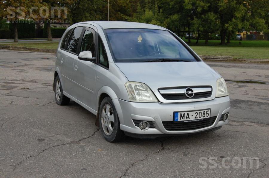 Pelēks Opel Meriva 2008 Bauska, ar dzinēja tilpumu 1.70 L un nobraukumu 326 tūkst. km par 1300 €, foto 3 vietnē AUTOMOTO.COM.LV