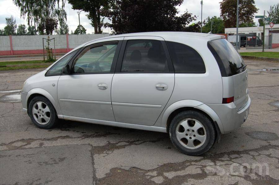 Pelēks Opel Meriva 2008 Bauska, ar dzinēja tilpumu 1.70 L un nobraukumu 326 tūkst. km par 1300 €, foto 6 vietnē AUTOMOTO.COM.LV