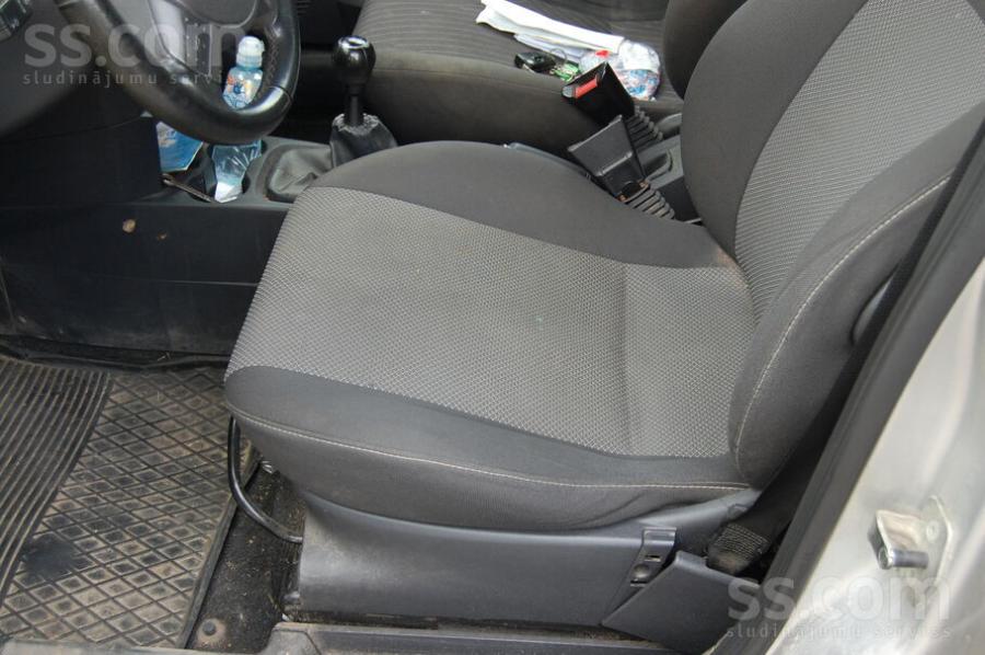 Pelēks Opel Meriva 2008 Bauska, ar dzinēja tilpumu 1.70 L un nobraukumu 326 tūkst. km par 1300 €, foto 7 vietnē AUTOMOTO.COM.LV