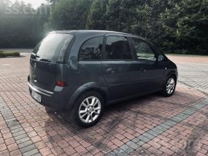 Grey Opel Meriva 2008 in Ventspils, with an engine capacity of 1.70 L and mileage of 270 thousand km for 1100 €, photo 4 on AUTOMOTO.COM.LV