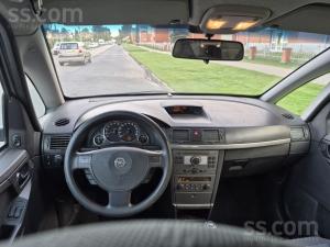 Grey Opel Meriva 2008 in Riga, with an engine capacity of 1.30 L and mileage of 220 thousand km for 1350 €, photo 7 on AUTOMOTO.COM.LV