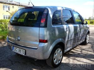 Grey Opel Meriva 2009 in Cesis, with an engine capacity of 1.60 L and mileage of 154 thousand km for 3550 €, photo 4 on AUTOMOTO.COM.LV