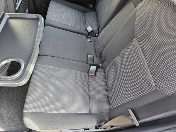 Pelēks Opel Meriva 2009 Jēkabpils, ar dzinēja tilpumu 1.60 L un nobraukumu 252 tūkst. km par 2990 €, foto 10 vietnē AUTOMOTO.COM.LV