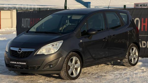 Grey Opel Meriva 2010 in Liepaja, with an engine capacity of 1.40 L and mileage of 220 thousand km for 3950 €, photo 8 on AUTOMOTO.COM.LV