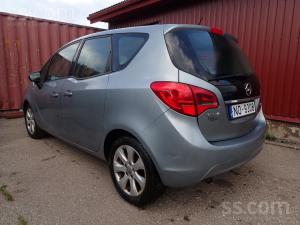 Grey Opel Meriva 2010 in Liepaja, with an engine capacity of 1.30 L and mileage of 170 thousand km for 3450 €, photo 3 on AUTOMOTO.COM.LV
