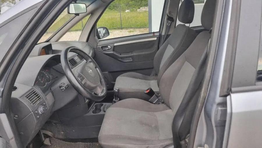 Pelēks Opel Meriva 2010 Cēsis, ar dzinēja tilpumu 1.70 L un nobraukumu 429 tūkst. km par 1300 €, foto 11 vietnē AUTOMOTO.COM.LV