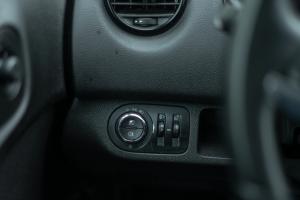 Pelēks Opel Meriva 2010 Rīga, ar dzinēja tilpumu 1.40 L un nobraukumu 220 tūkst. km par 4850 €, foto 9 vietnē AUTOMOTO.COM.LV