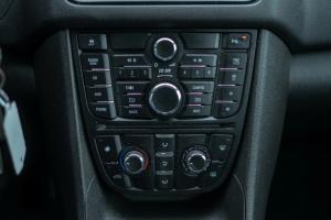 Pelēks Opel Meriva 2010 Rīga, ar dzinēja tilpumu 1.40 L un nobraukumu 220 tūkst. km par 4850 €, foto 15 vietnē AUTOMOTO.COM.LV