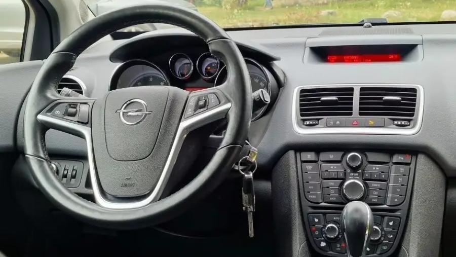 Grey Opel Meriva 2010 in Grobiņa, with an engine capacity of 1.70 L and mileage of 229 thousand km for 5500 €, photo 12 on AUTOMOTO.COM.LV