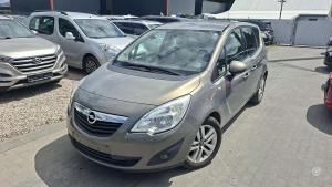Pelēks Opel Meriva 2010 Kauņa, ar dzinēja tilpumu 1.30 L un nobraukumu 290 tūkst. km par 2900 €, foto 3 vietnē AUTOMOTO.COM.LV