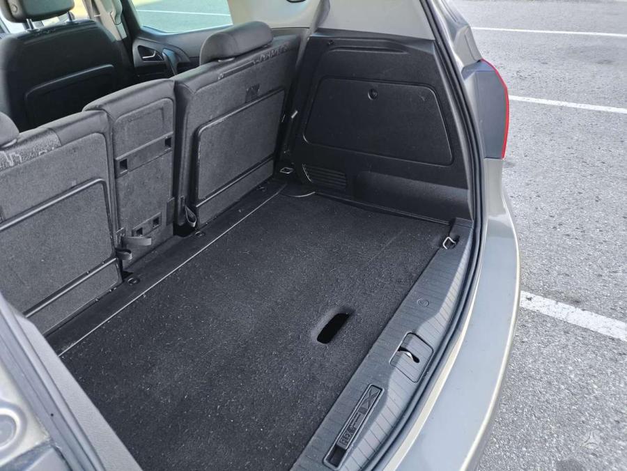 Grey Opel Meriva 2010 in Vilnius, with an engine capacity of 1.69 L and mileage of 196 thousand km for 2950 €, photo 20 on AUTOMOTO.COM.LV