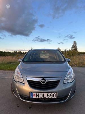 Pelēks Opel Meriva 2010 Šauļi, ar dzinēja tilpumu 1.40 L un nobraukumu 269 tūkst. km par 2500 €, foto 4 vietnē AUTOMOTO.COM.LV