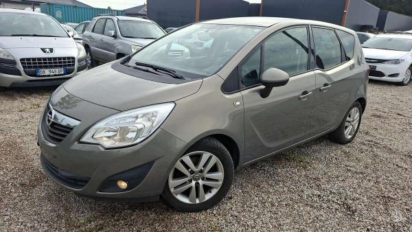 Pelēks Opel Meriva 2010 Kauņa, ar dzinēja tilpumu 1.30 L un nobraukumu 290 tūkst. km par 2750 €, foto 1 vietnē AUTOMOTO.COM.LV