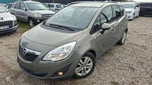 Pelēks Opel Meriva 2010 Kauņa, ar dzinēja tilpumu 1.30 L un nobraukumu 290 tūkst. km par 2750 €, foto 3 vietnē AUTOMOTO.COM.LV