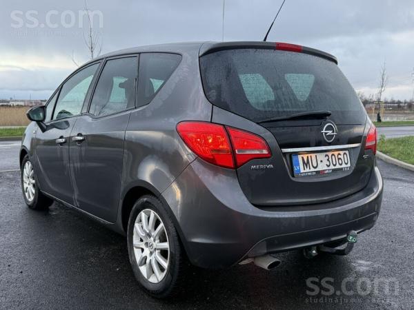 Pelēks Opel Meriva 2011 Liepāja, ar dzinēja tilpumu 1.70 L un nobraukumu 229 tūkst. km par 2850 €, foto 4 vietnē AUTOMOTO.COM.LV