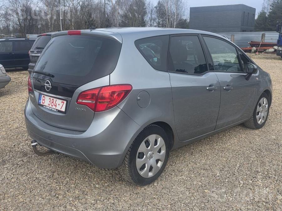 Pelēks Opel Meriva 2011 Rīga, ar dzinēja tilpumu 1.30 L un nobraukumu 124 tūkst. km par 2600 €, foto 5 vietnē AUTOMOTO.COM.LV
