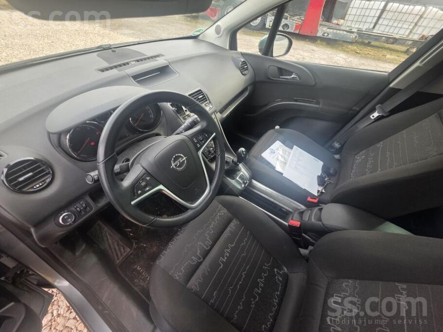Pelēks Opel Meriva 2011 Rīga, ar dzinēja tilpumu 1.30 L un nobraukumu 124 tūkst. km par 2600 €, foto 6 vietnē AUTOMOTO.COM.LV