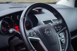 Pelēks Opel Meriva 2011 Grobiņa, ar dzinēja tilpumu 1.70 L un nobraukumu 234 tūkst. km par 4800 €, foto 18 vietnē AUTOMOTO.COM.LV