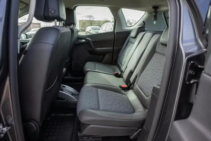 Pelēks Opel Meriva 2011 Liepāja, ar dzinēja tilpumu 1.70 L un nobraukumu 143 tūkst. km par 6800 €, foto 10 vietnē AUTOMOTO.COM.LV