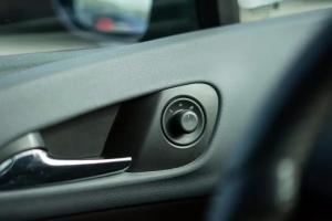 Pelēks Opel Meriva 2011 Liepāja, ar dzinēja tilpumu 1.70 L un nobraukumu 143 tūkst. km par 6800 €, foto 26 vietnē AUTOMOTO.COM.LV