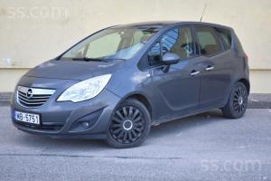 Pelēks Opel Meriva 2011 Talsi, ar dzinēja tilpumu 1.70 L un nobraukumu 372 tūkst. km par 1400 €, foto 5 vietnē AUTOMOTO.COM.LV