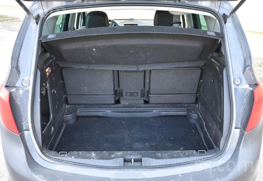 Pelēks Opel Meriva 2011 Talsi, ar dzinēja tilpumu 1.70 L un nobraukumu 372 tūkst. km par 1400 €, foto 10 vietnē AUTOMOTO.COM.LV