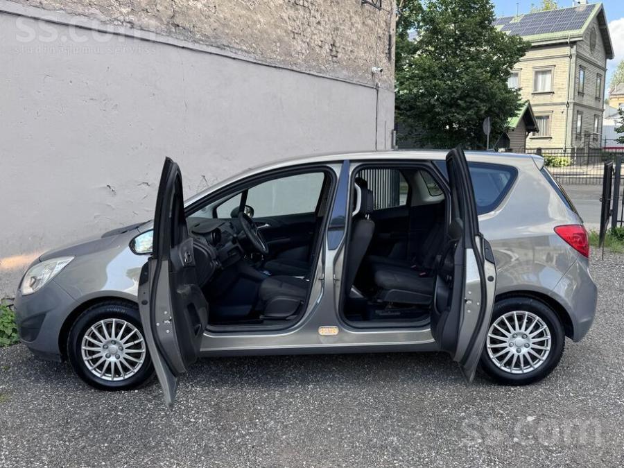 Pelēks Opel Meriva 2011 Rīga, ar dzinēja tilpumu 1.40 L un nobraukumu 251 tūkst. km par 3290 €, foto 8 vietnē AUTOMOTO.COM.LV