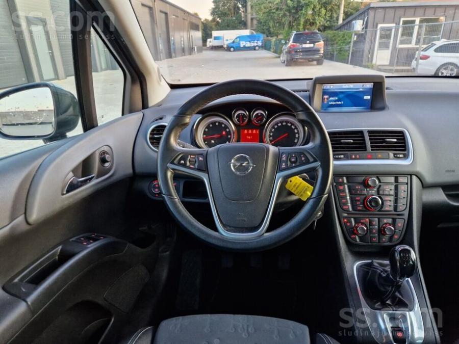 Grey Opel Meriva 2011 in Liepaja, with an engine capacity of 1.40 L and mileage of 194 thousand km for 4490 €, photo 11 on AUTOMOTO.COM.LV