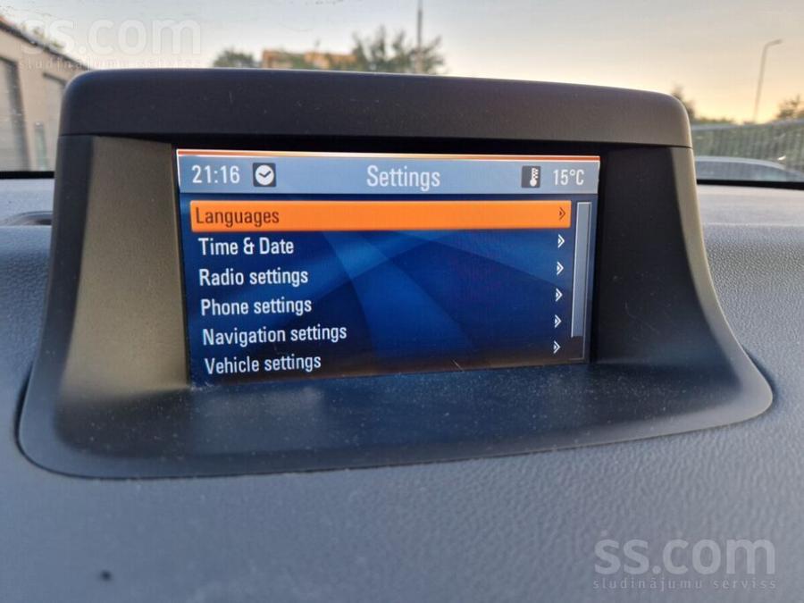 Grey Opel Meriva 2011 in Liepaja, with an engine capacity of 1.40 L and mileage of 194 thousand km for 4490 €, photo 19 on AUTOMOTO.COM.LV