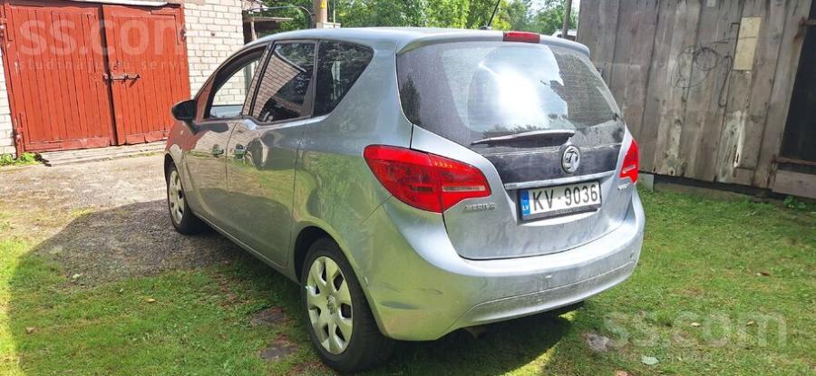 Pelēks Opel Meriva 2011 Ventspils, ar dzinēja tilpumu 1.70 L un nobraukumu 207 tūkst. km par 1100 €, foto 4 vietnē AUTOMOTO.COM.LV