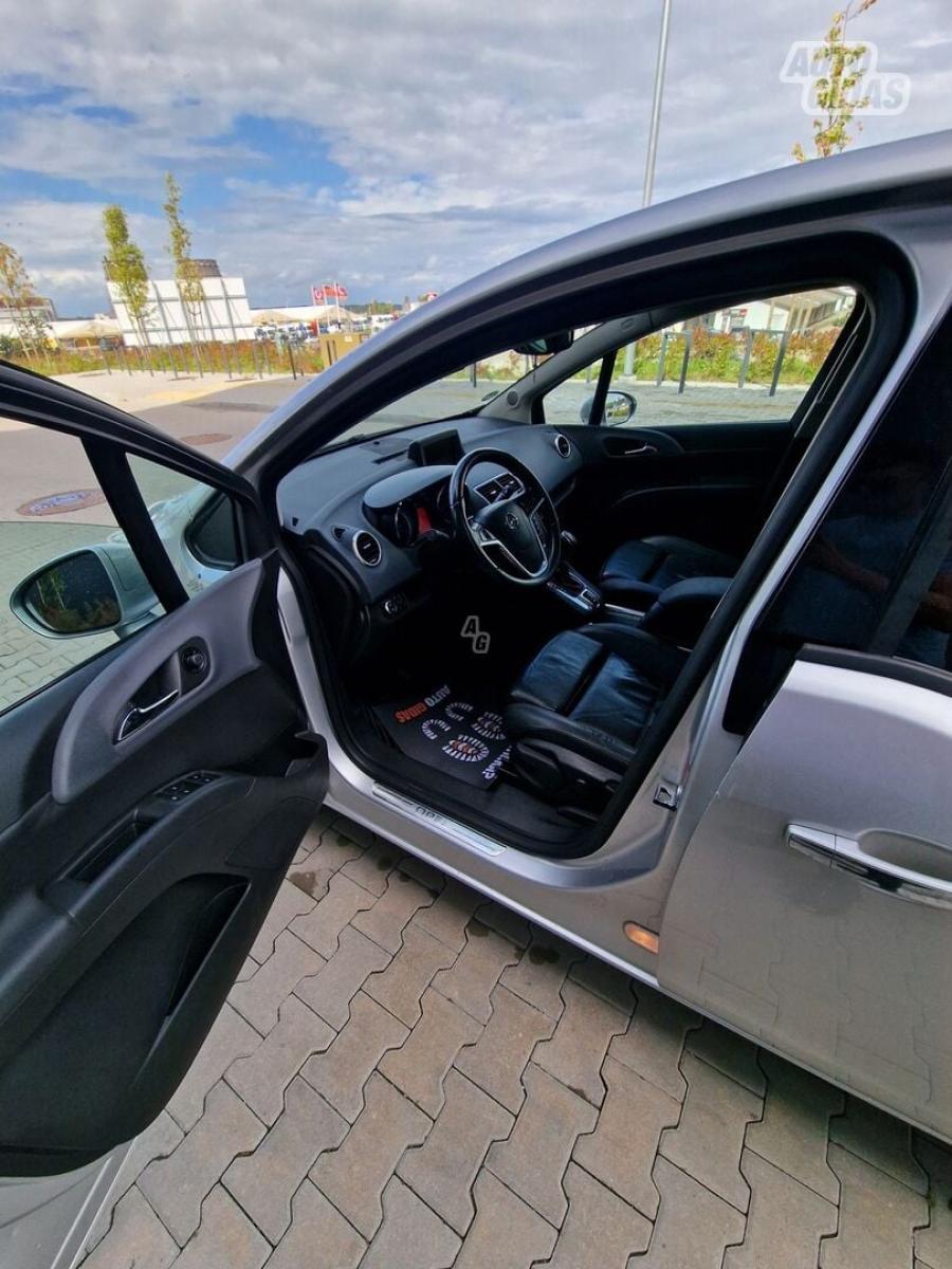 Grey Opel Meriva 2011 in Vilnius, with an engine capacity of 1.70 L and mileage of 260 thousand km for 4190 €, photo 20 on AUTOMOTO.COM.LV