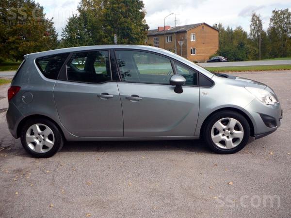 Pelēks Opel Meriva 2011 Cēsis, ar dzinēja tilpumu 1.40 L un nobraukumu 0 tūkst. km par 4490 €, foto 8 vietnē AUTOMOTO.COM.LV