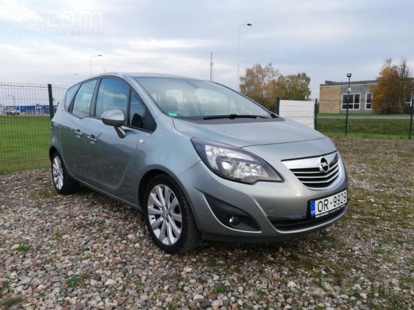 Grey Opel Meriva 2011 in Saldus, with an engine capacity of 1.40 L and mileage of 74 thousand km for 4999 €, photo 4 on AUTOMOTO.COM.LV
