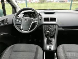 Grey Opel Meriva 2011 in Saldus, with an engine capacity of 1.40 L and mileage of 74 thousand km for 4999 €, photo 8 on AUTOMOTO.COM.LV