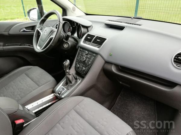 Grey Opel Meriva 2011 in Saldus, with an engine capacity of 1.40 L and mileage of 74 thousand km for 4999 €, photo 9 on AUTOMOTO.COM.LV