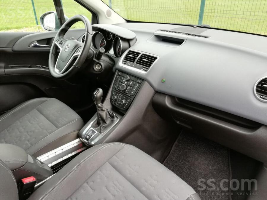 Grey Opel Meriva 2011 in Saldus, with an engine capacity of 1.40 L and mileage of 74 thousand km for 4999 €, photo 9 on AUTOMOTO.COM.LV