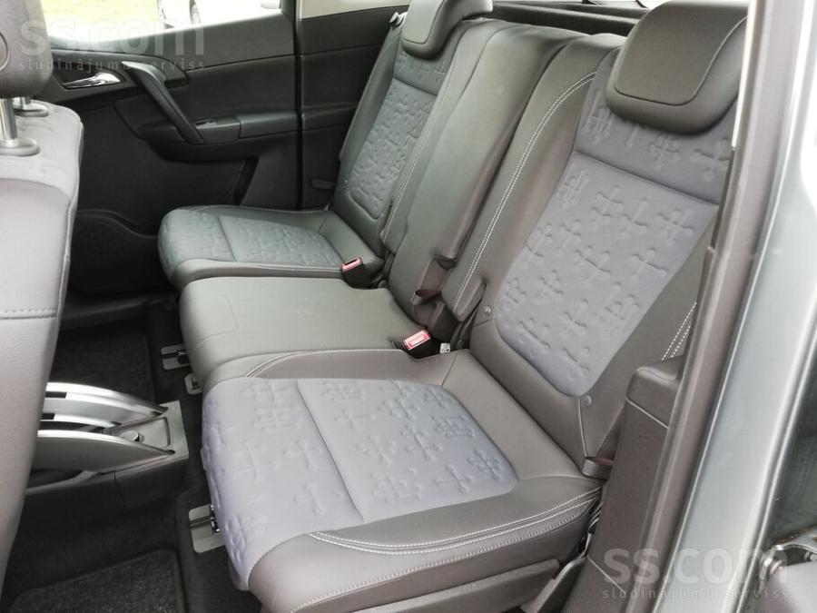 Grey Opel Meriva 2011 in Saldus, with an engine capacity of 1.40 L and mileage of 74 thousand km for 4999 €, photo 13 on AUTOMOTO.COM.LV