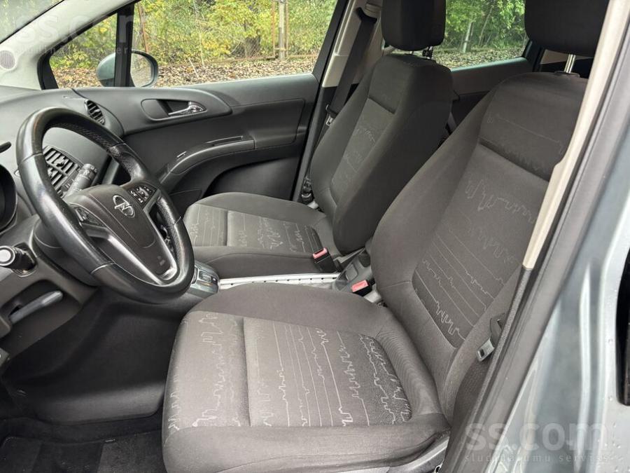 Pelēks Opel Meriva 2011 Ogre, ar dzinēja tilpumu 1.40 L un nobraukumu 174 tūkst. km par 4200 €, foto 12 vietnē AUTOMOTO.COM.LV