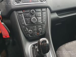 Pelēks Opel Meriva 2012 Liepāja, ar dzinēja tilpumu 1.40 L un nobraukumu 235 tūkst. km par 5950 €, foto 7 vietnē AUTOMOTO.COM.LV