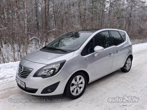 Pelēks Opel Meriva 2012 Tallina, ar dzinēja tilpumu 1.70 L un nobraukumu 216 tūkst. km par 4490 €, foto 4 vietnē AUTOMOTO.COM.LV