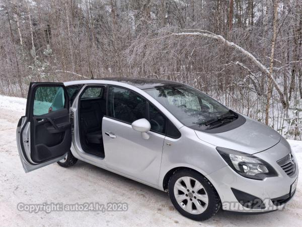 Pelēks Opel Meriva 2012 Tallina, ar dzinēja tilpumu 1.70 L un nobraukumu 216 tūkst. km par 4490 €, foto 6 vietnē AUTOMOTO.COM.LV