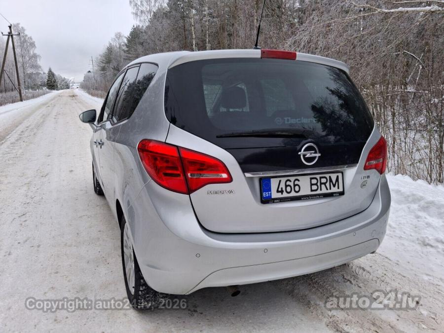 Grey Opel Meriva 2012 in Tallinn, with an engine capacity of 1.70 L and mileage of 216 thousand km for 4490 €, photo 11 on AUTOMOTO.COM.LV