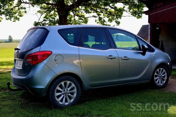 Pelēks Opel Meriva 2012 Madona, ar dzinēja tilpumu 1.70 L un nobraukumu 219 tūkst. km par 4500 €, foto 4 vietnē AUTOMOTO.COM.LV
