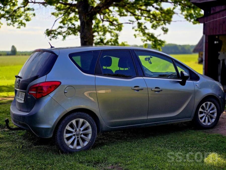 Pelēks Opel Meriva 2012 Madona, ar dzinēja tilpumu 1.70 L un nobraukumu 219 tūkst. km par 4500 €, foto 6 vietnē AUTOMOTO.COM.LV