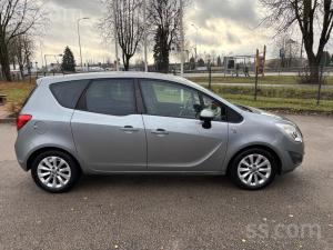 Pelēks Opel Meriva 2012 Ogre, ar dzinēja tilpumu 1.70 L un nobraukumu 201 tūkst. km par 5100 €, foto  vietnē AUTOMOTO.COM.LV