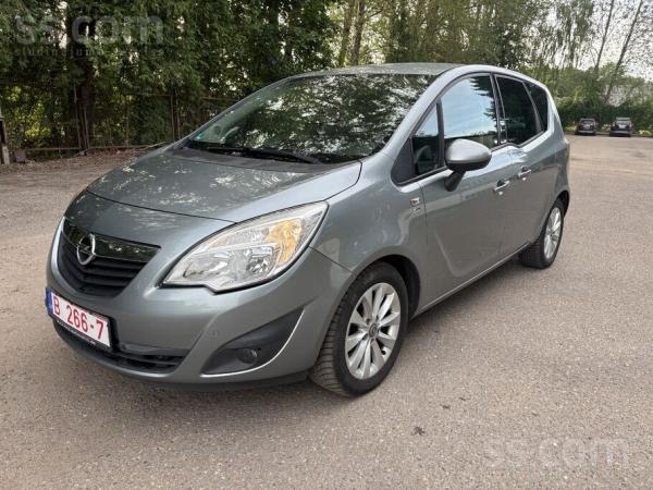 Pelēks Opel Meriva 2012 Ogre, ar dzinēja tilpumu 1.70 L un nobraukumu 201 tūkst. km par 4890 €, foto 3 vietnē AUTOMOTO.COM.LV
