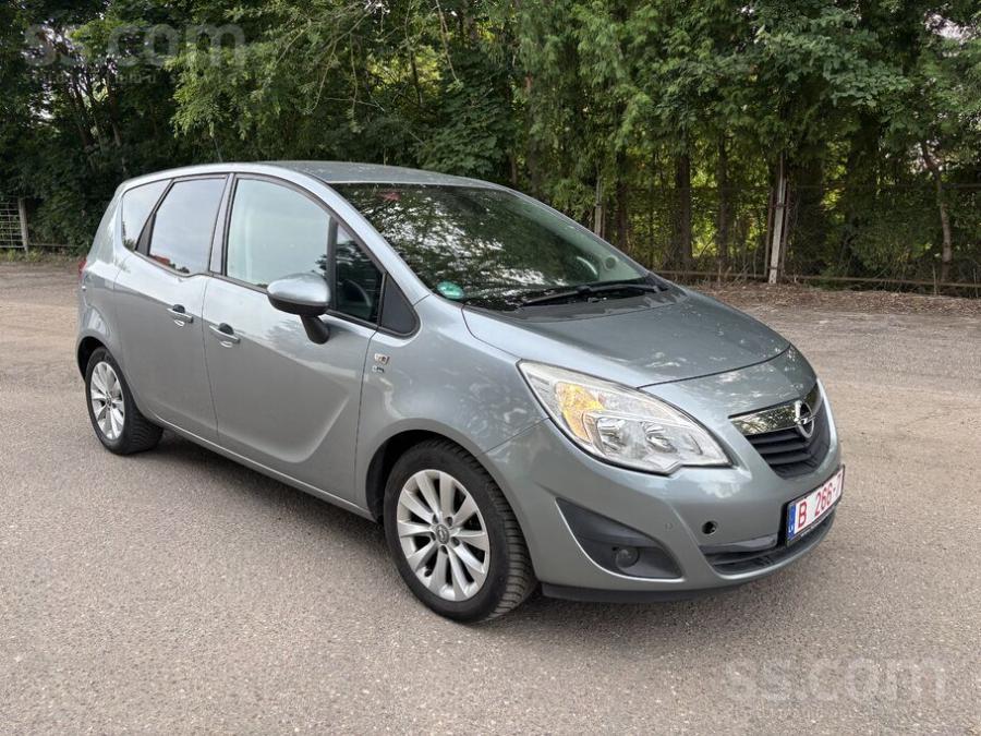Pelēks Opel Meriva 2012 Ogre, ar dzinēja tilpumu 1.70 L un nobraukumu 201 tūkst. km par 4890 €, foto 5 vietnē AUTOMOTO.COM.LV