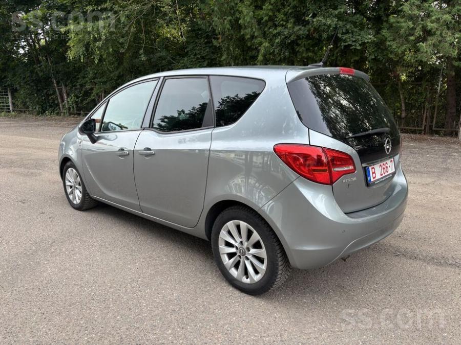 Pelēks Opel Meriva 2012 Ogre, ar dzinēja tilpumu 1.70 L un nobraukumu 201 tūkst. km par 4890 €, foto 6 vietnē AUTOMOTO.COM.LV